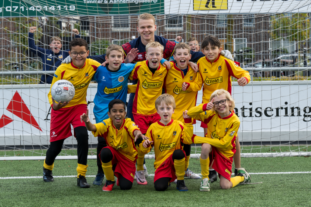 JO11-5 beleeft een dag om nooit te vergeten als Team van de Week! - Valken '68